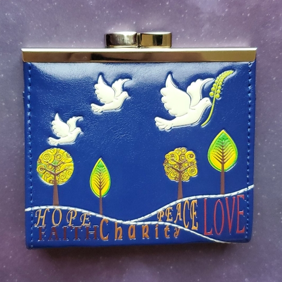 Shagwear | Bags | Peace Doves Coin Purse Cute Vintagestyle Wallet ...